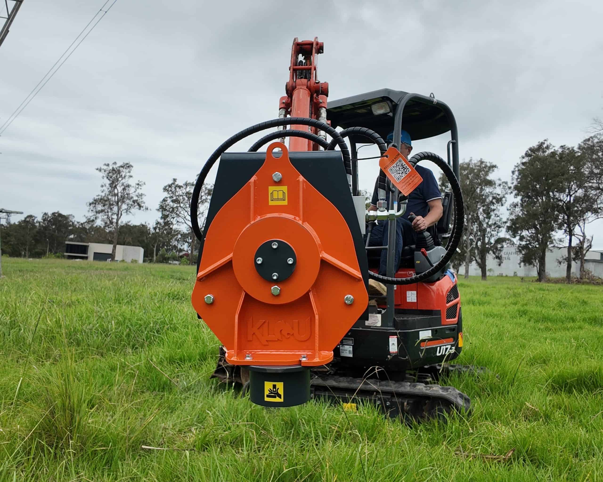 Klou Vibrating Post Driver - Delta Equipment
